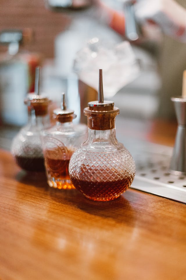 Guía esencial de los bitter en coctelería - Decoctel